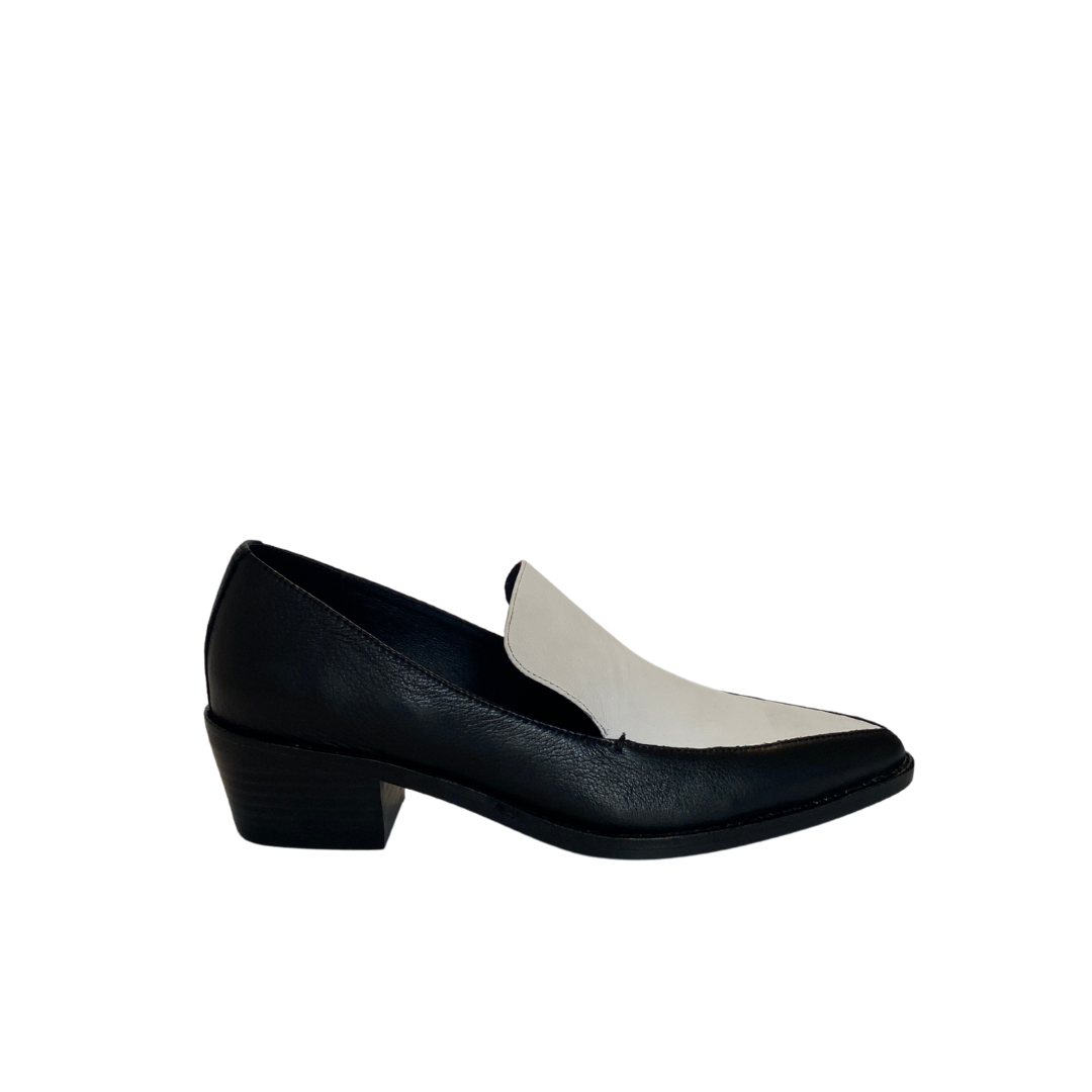 Daven - Black - White – Buckle & Bow